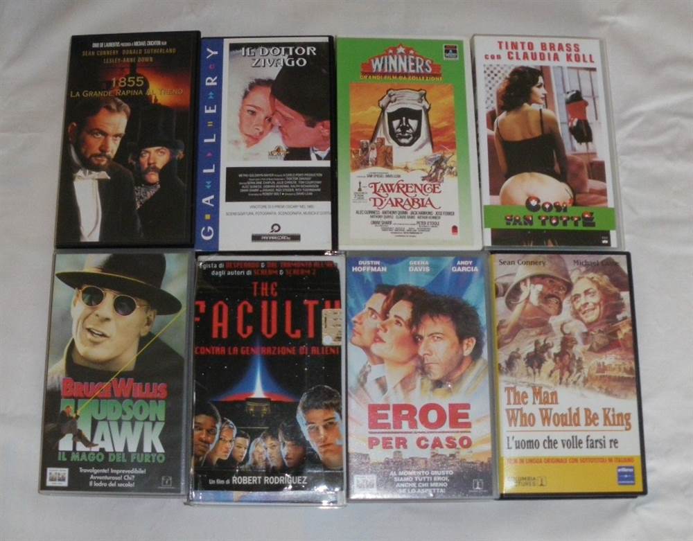 Gruppo 15 Film Originali in Cassette VHS, in buone condizioni - Trapani